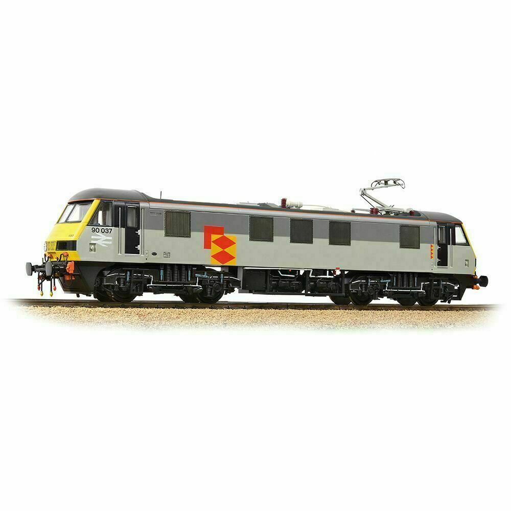Bachmann - Class 90 90037 BR Railfreight Distribution (32-611) £152.96 ...