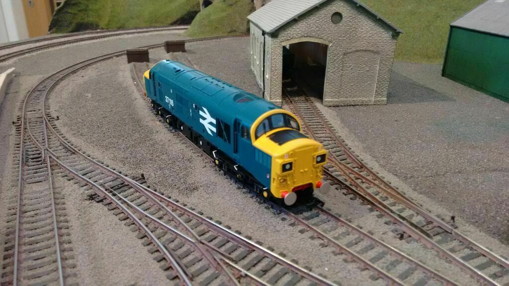 Bachmann - British Rail (Special) Class 37116 (32-781SD) £144.46 from OMR