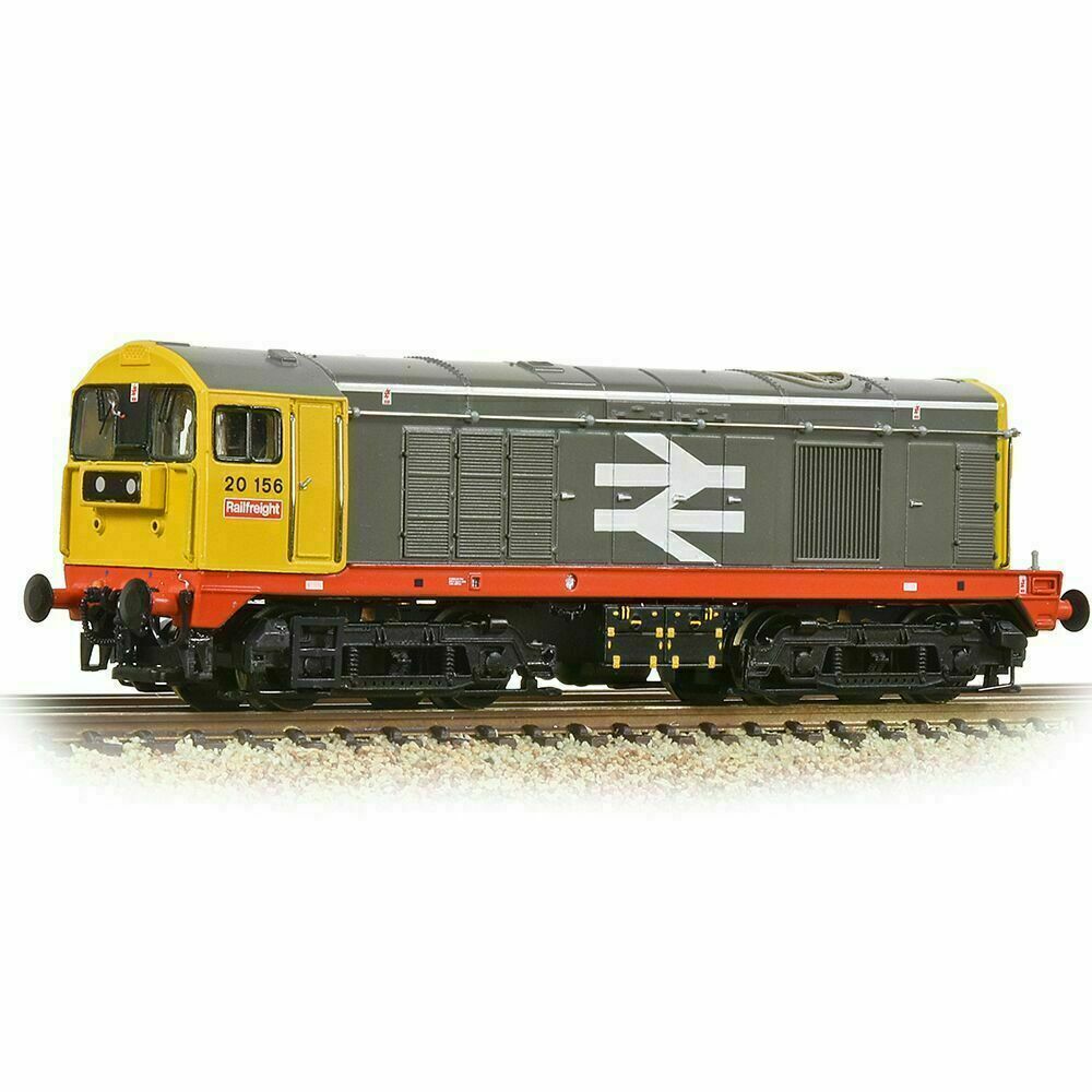 Graham Farish - Class 20 20156 BR Railfreight Red Stripe (371-034A) £ ...