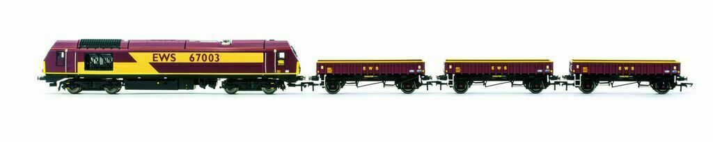 Hornby - EWS FREIGHT TRAIN PACK (R3399) £217.79 from OMR